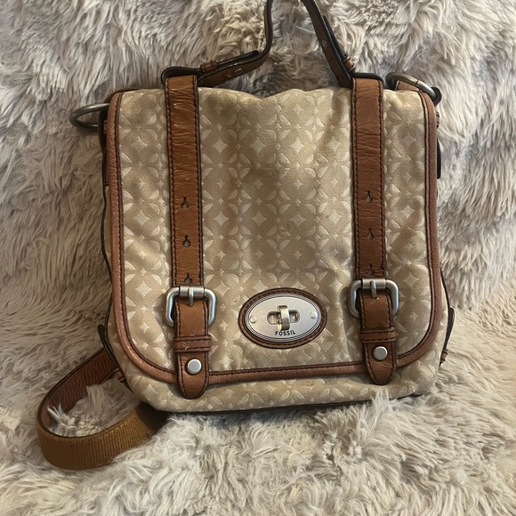 Fossil | Bags | Fossil Tan And Brown Womens Bag | Poshmark